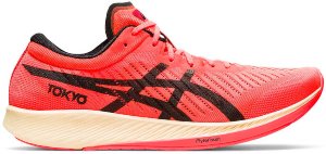 11 Best Running Shoes For 10K Races & Long Distances